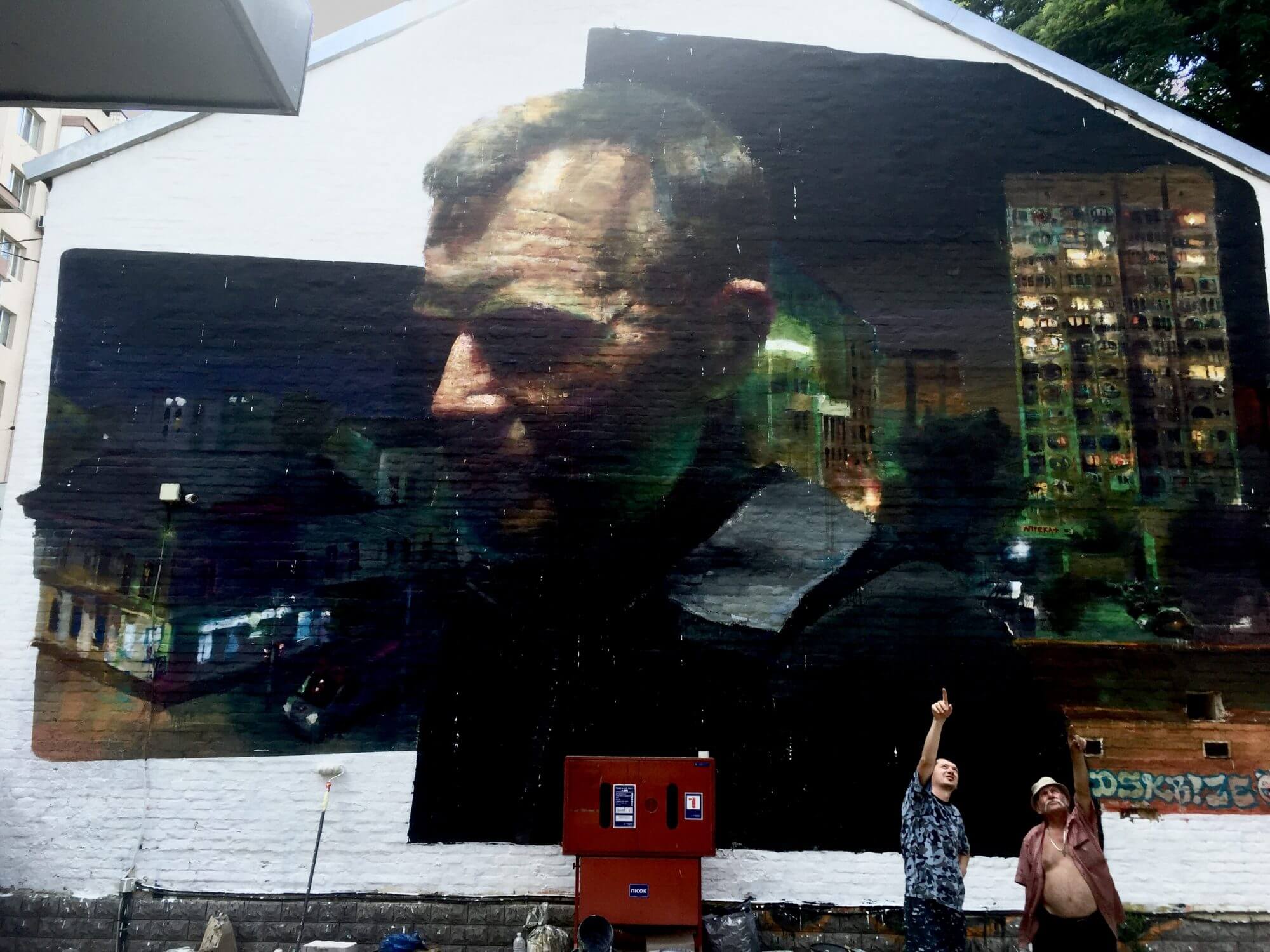 Street artist Sebas Velasco new mural, Kiev, Ukraine 2016 ...