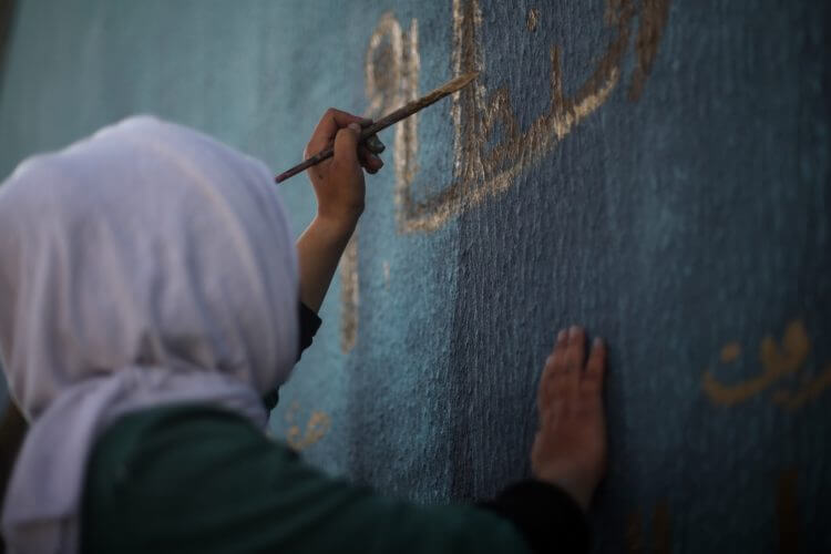 Jonathan Darby's Street Art Murals Inspire Jordan's Women, 2016 ...