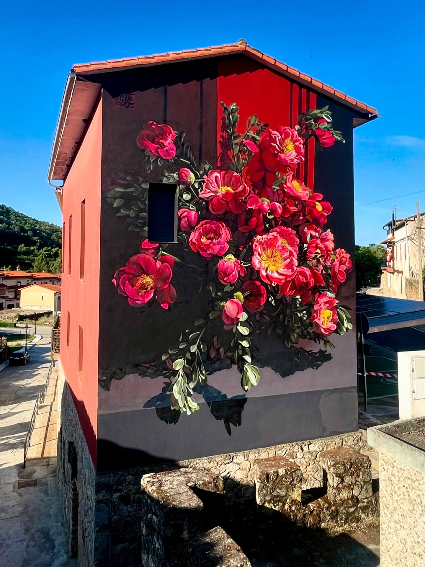 The Town of Love: Brea’s Baroque-Inspired Mural Blooms in Pasarón de la ...